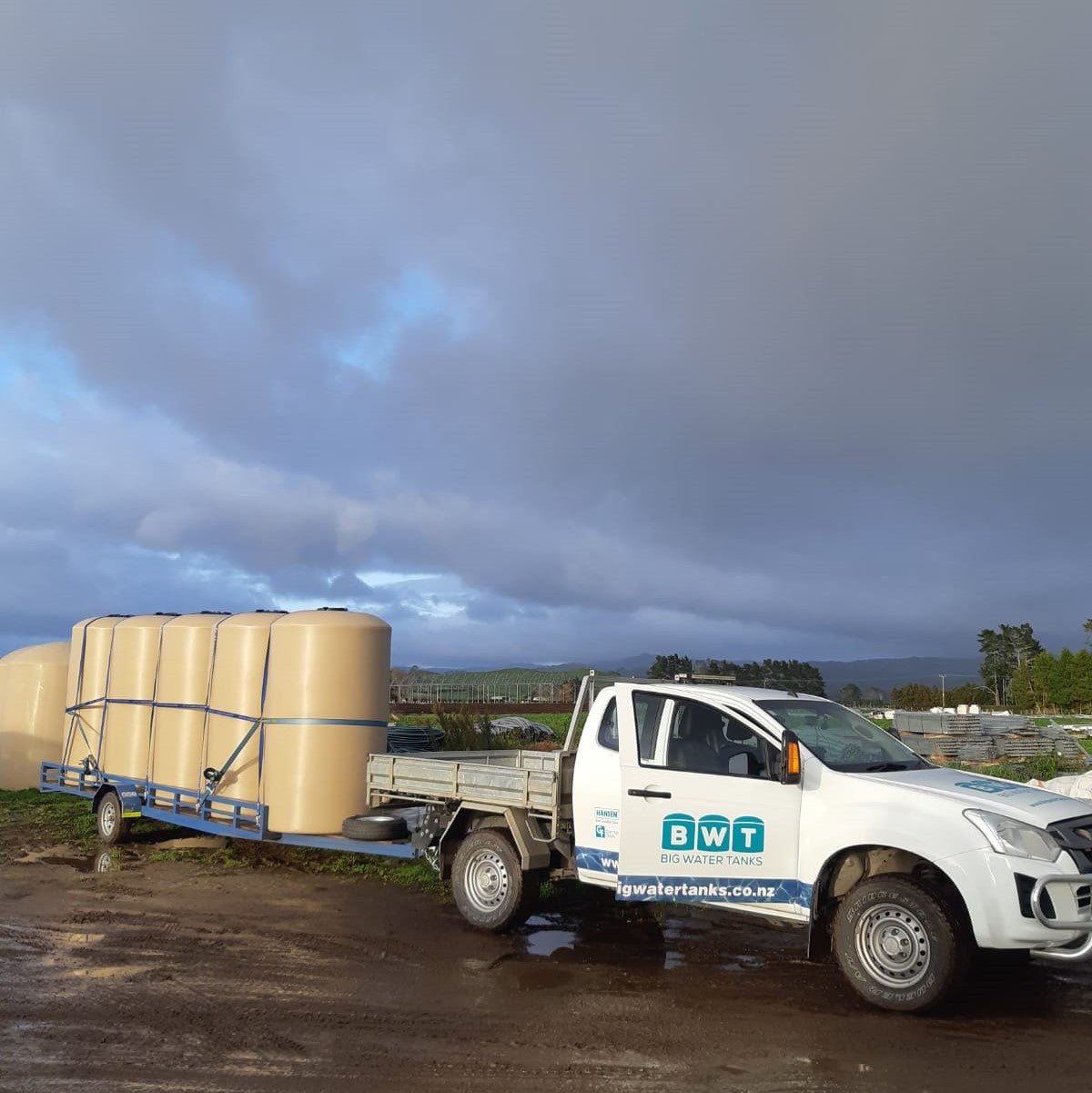 2000L Water Tank NZ | Compact Rainwater Storage for Urban Gardens | Big ...